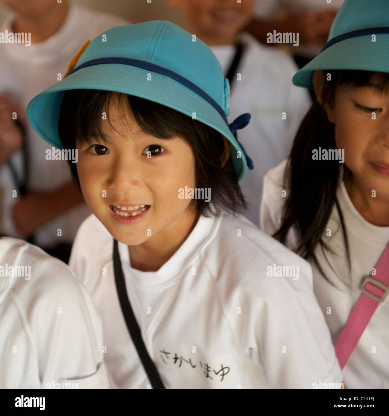 Japan school girl in uniform hi-res stock photography and images - Alamy