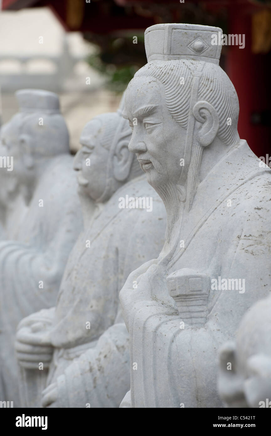 Statues at Chinese Historical Museum, Confucius Shrine, Nagasaki, Japan ...