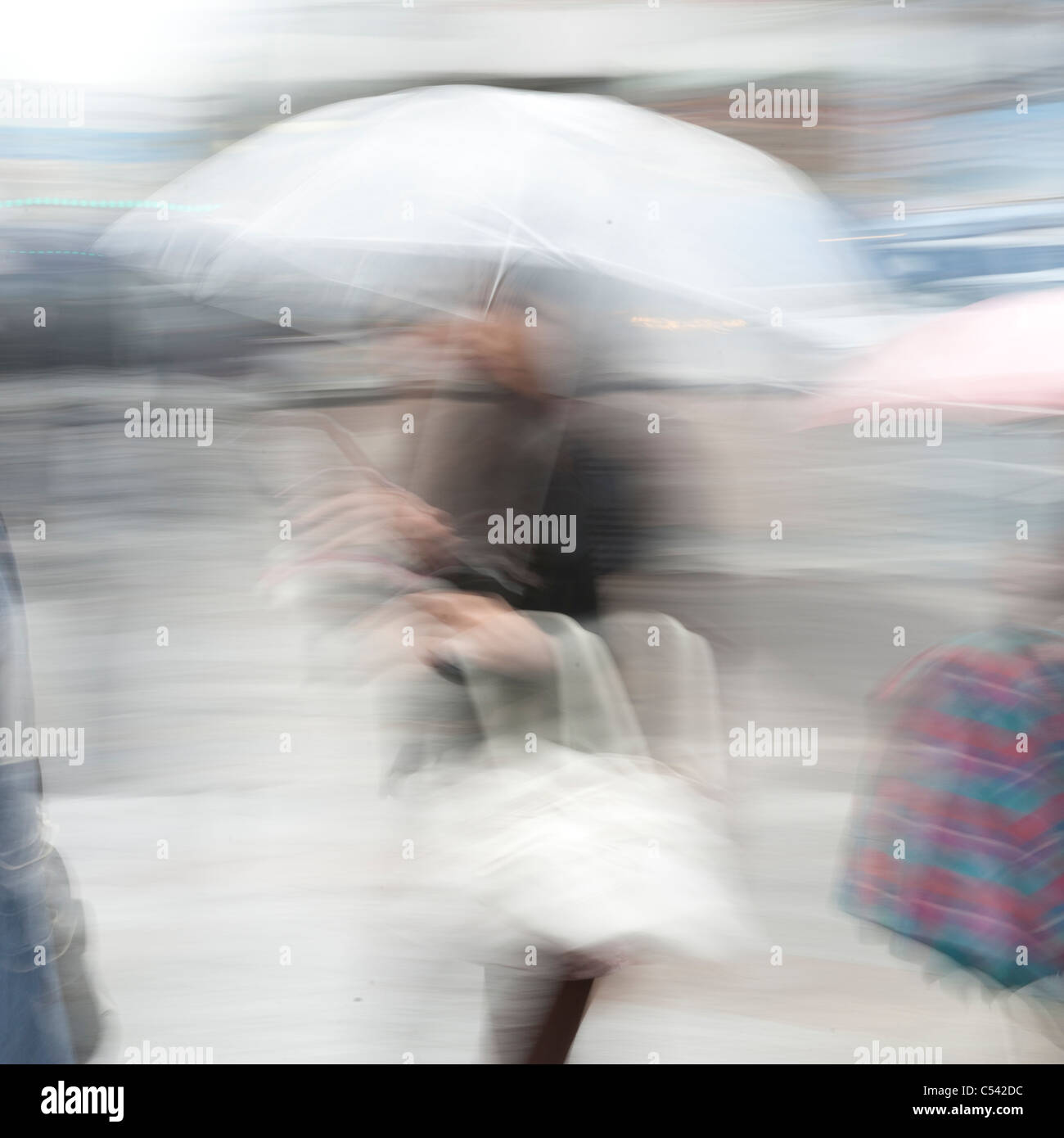 Woman japan blurred hi-res stock photography and images - Alamy