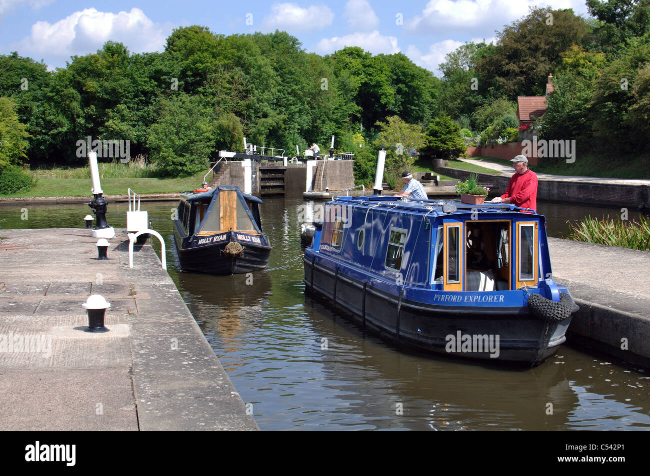 Narrowboats on the Grand Union Canal at Knowle Locks Stock Photo - Alamy