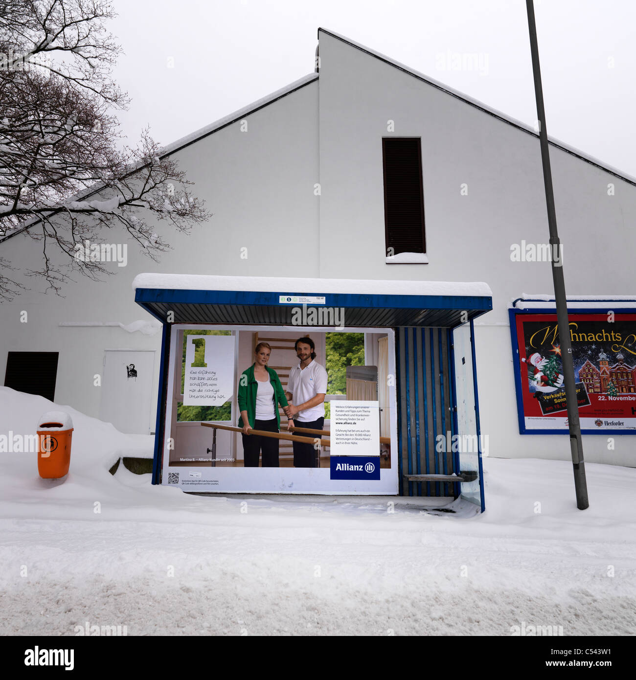 Bus stop snow germany hi-res stock photography and images - Alamy
