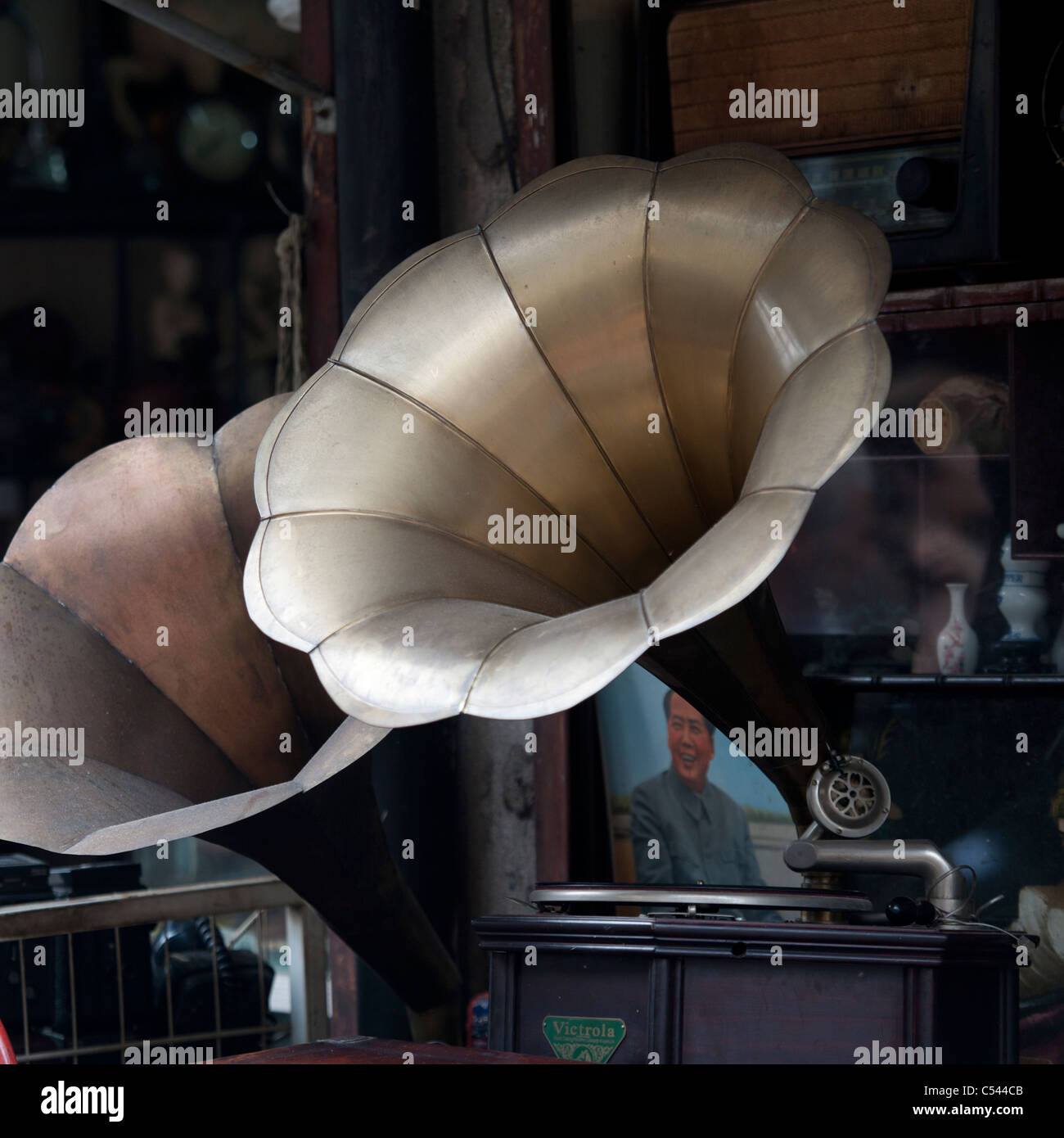 Gramophones hi-res stock photography and images - Alamy