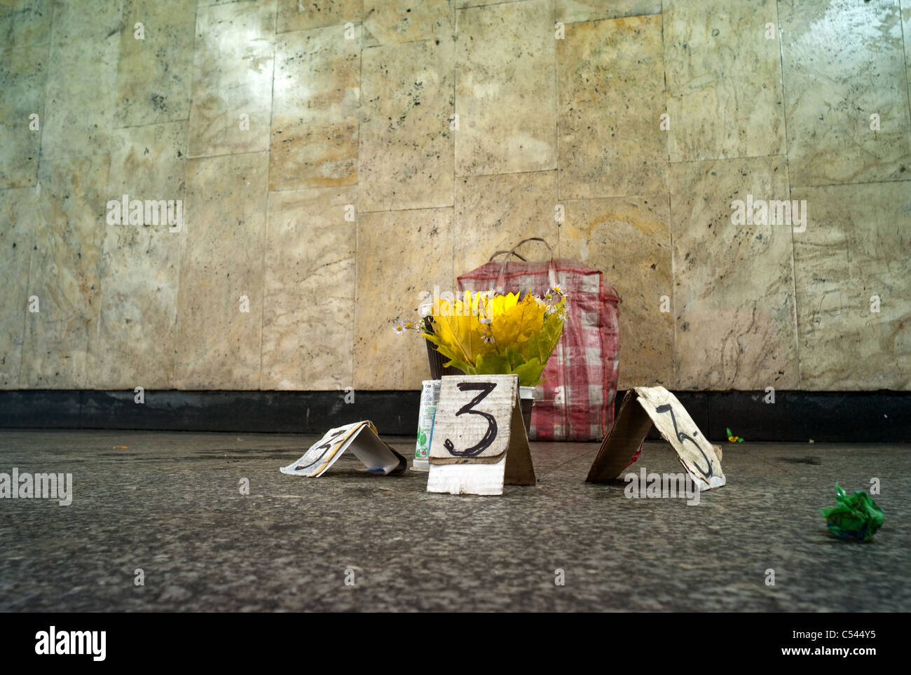 Poor selection hi-res stock photography and images - Alamy