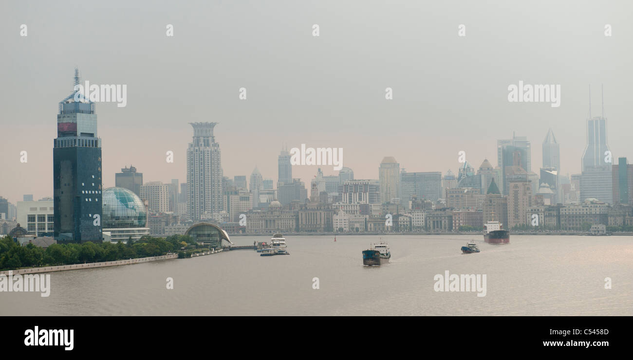 China waterfront hi-res stock photography and images - Alamy