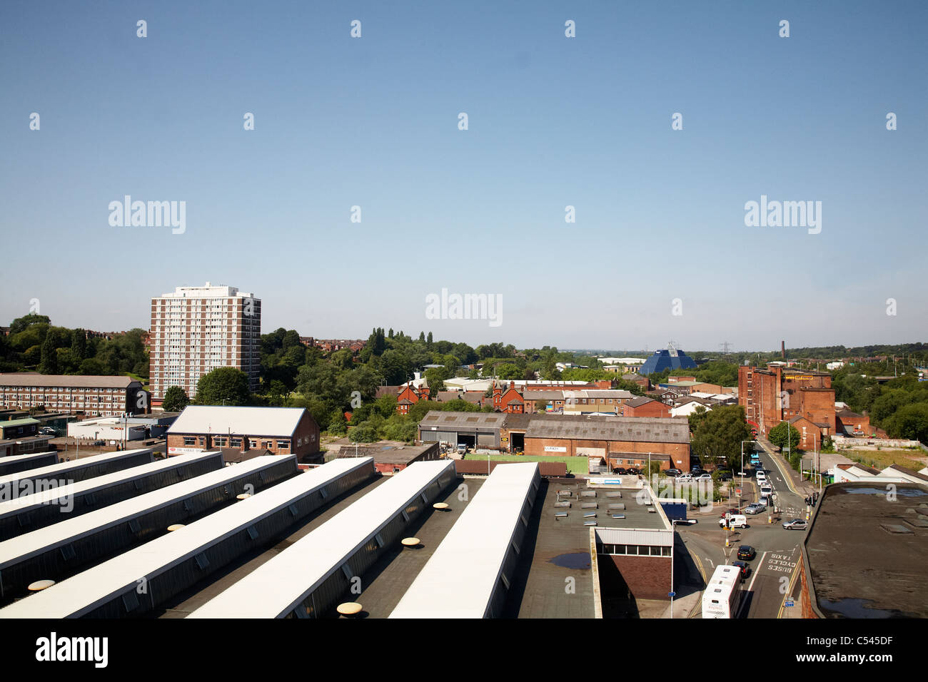 Stockport pyramid hi-res stock photography and images - Alamy