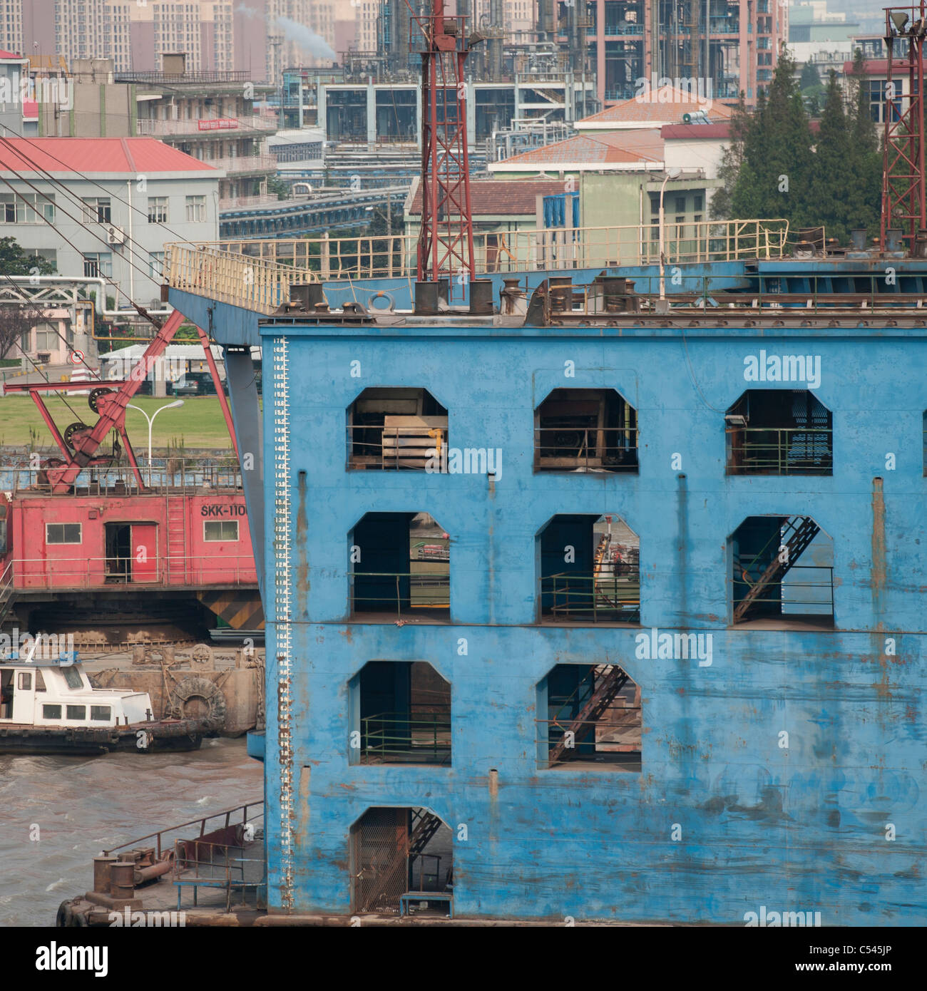 Container ship at a commercial dock, Yangtze River, Shanghai, China ...