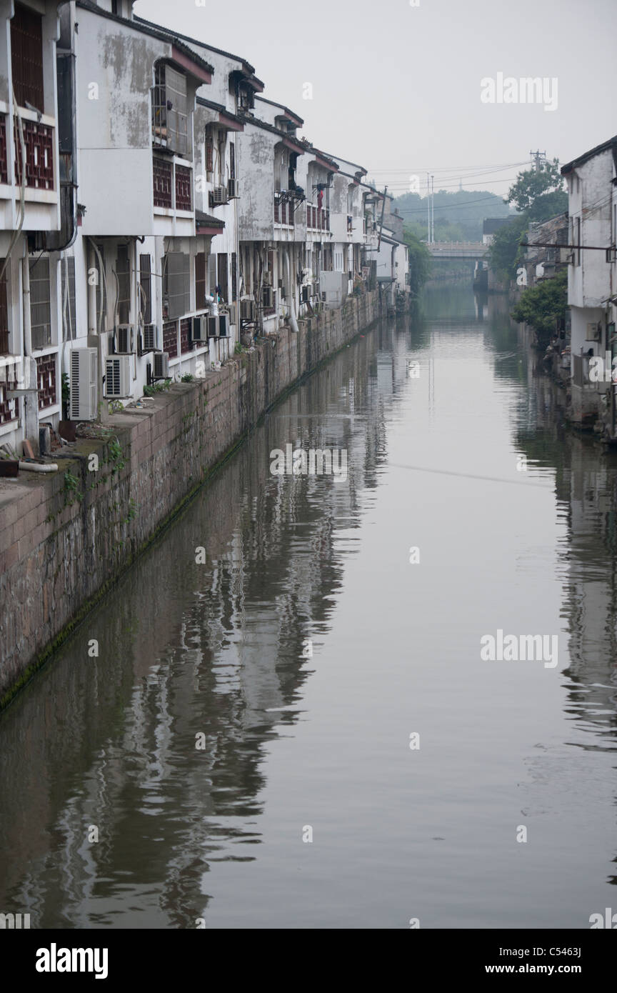 Suzhou creek hi-res stock photography and images - Alamy