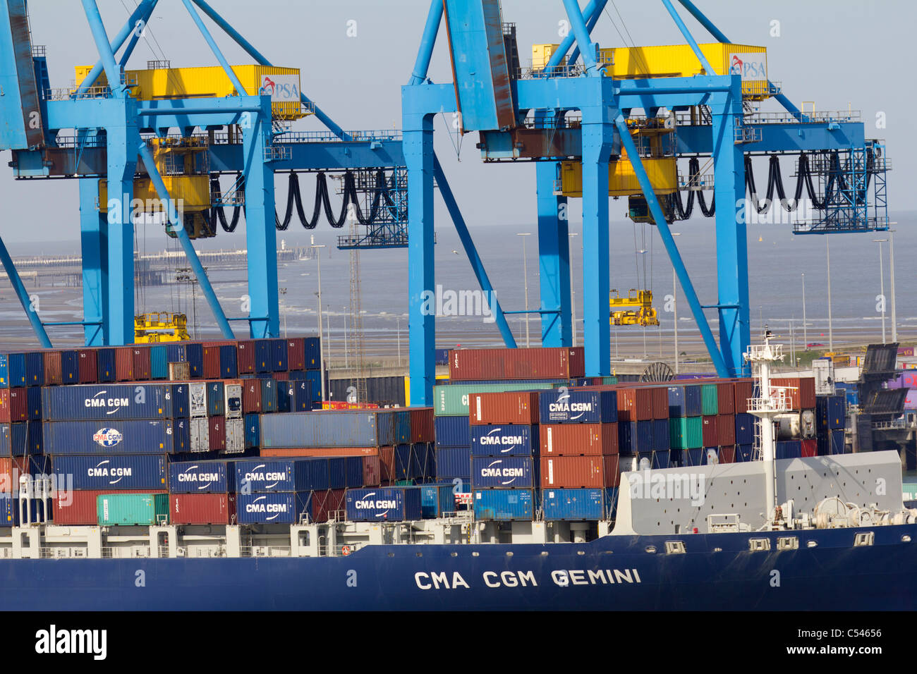 The container port at Zeebrugge, Belgium 7 Stock Photo - Alamy