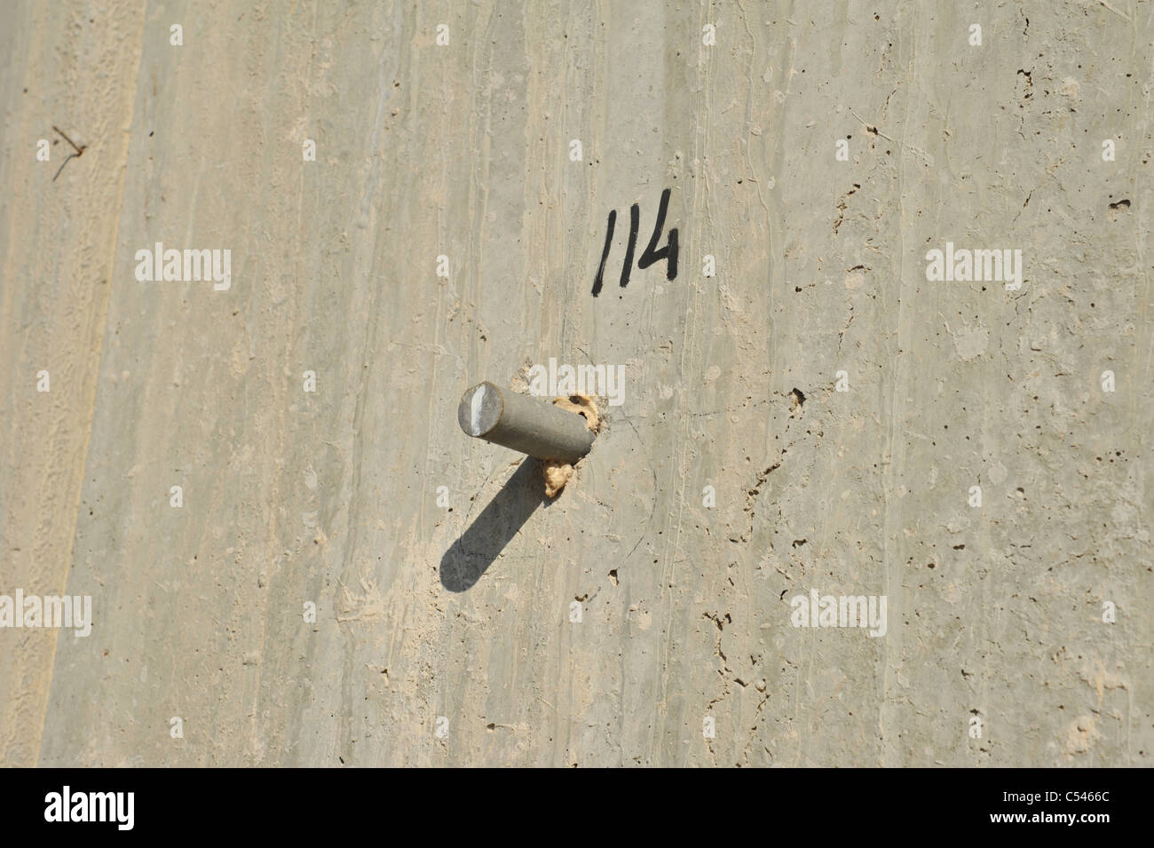 benchmark high level Stock Photo - Alamy