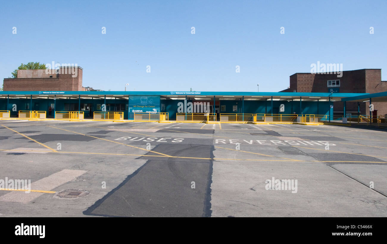 Crewe bus station hi-res stock photography and images - Alamy