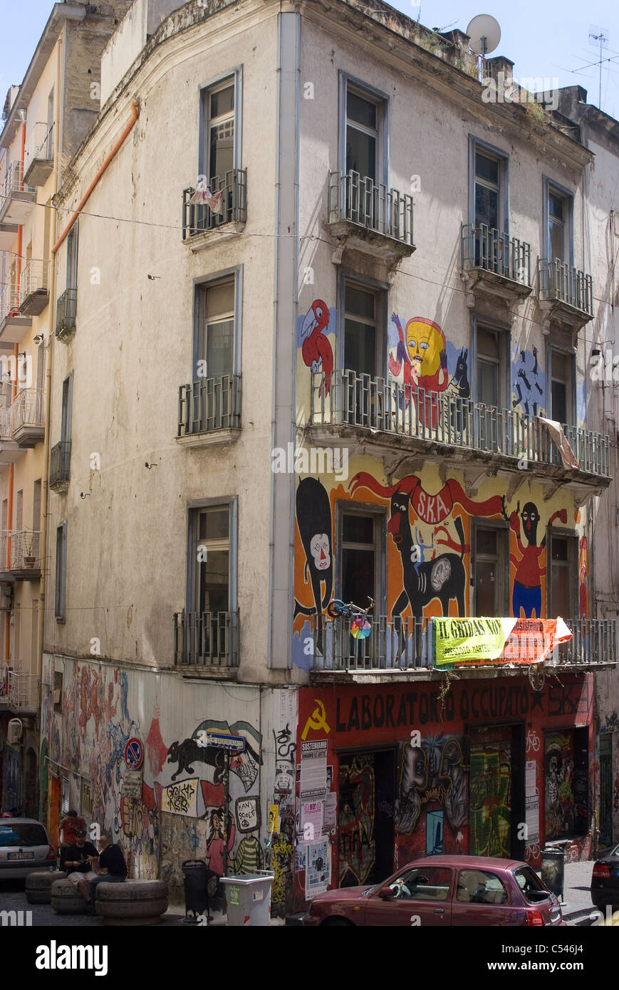 Graffiti naples hi-res stock photography and images - Alamy