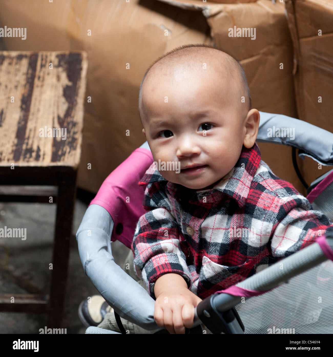 China boy babies hi-res stock photography and images - Alamy