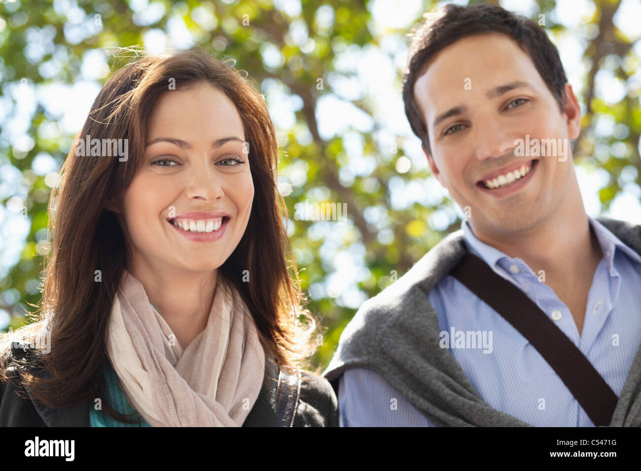 Portrait of a happy couple Stock Photo - Alamy