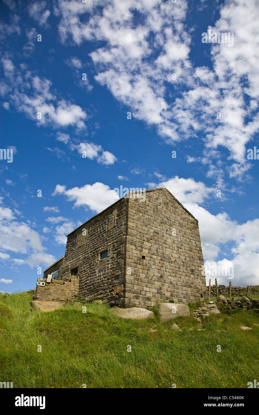 Trawden hi-res stock photography and images - Alamy