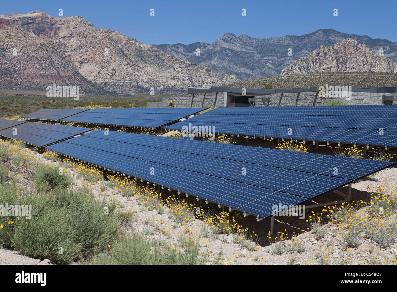 Us solar array hi-res stock photography and images - Alamy
