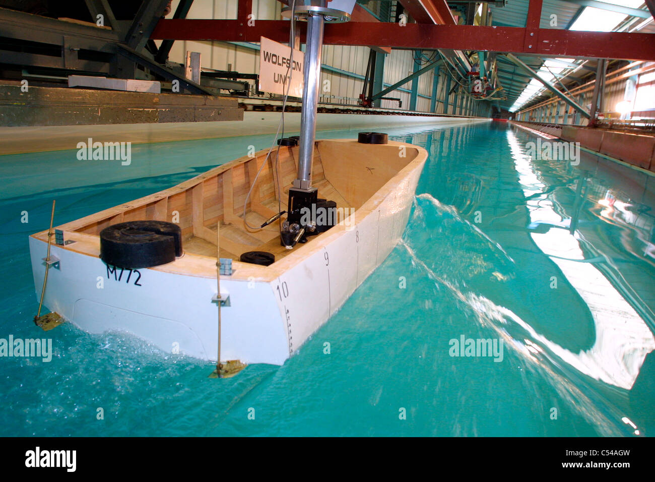 Tank test hi-res stock photography and images - Alamy