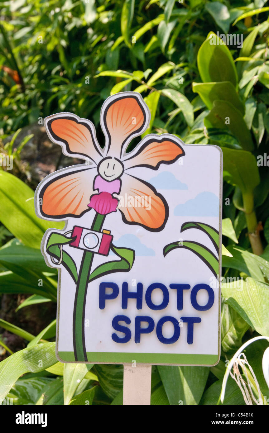 Sign for "photo spot", Singapore Botanic Gardens, Singapore, Southeast ...