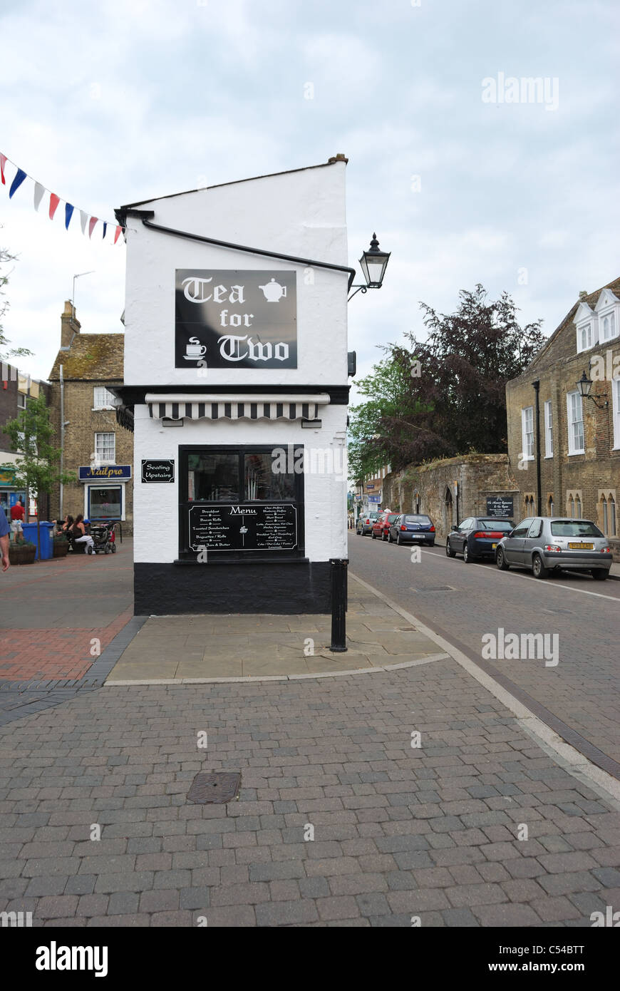 old fashioned tea shop Stock Photo - Alamy