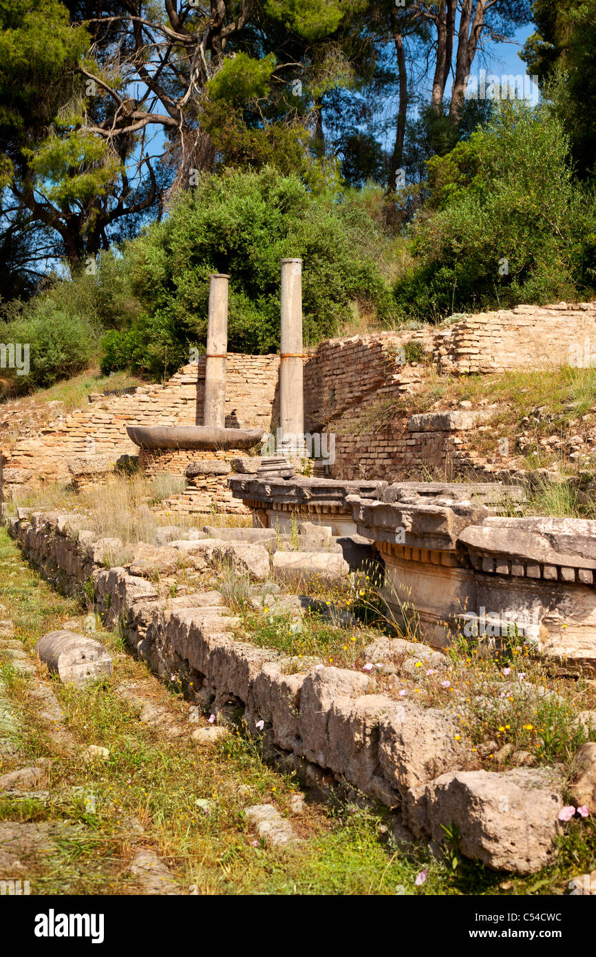 Nymphaeum ancient olympia hi-res stock photography and images - Alamy