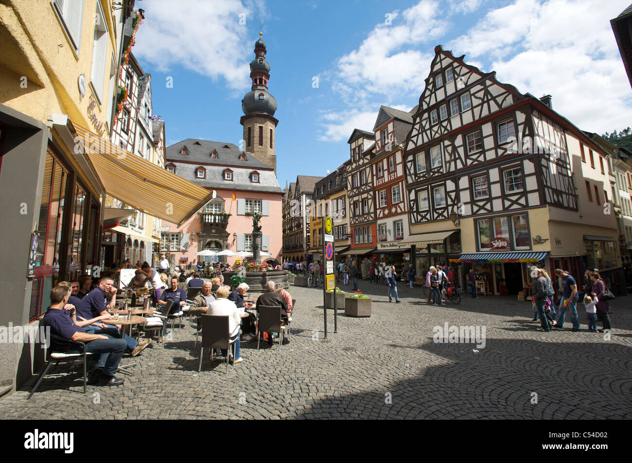 Half timber architecture hi-res stock photography and images - Alamy