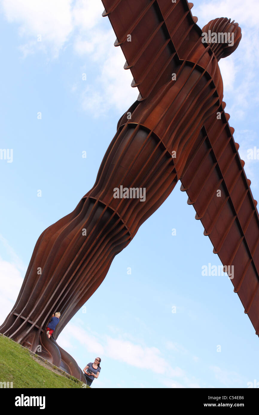 Angel of the north gateshead hi-res stock photography and images - Alamy
