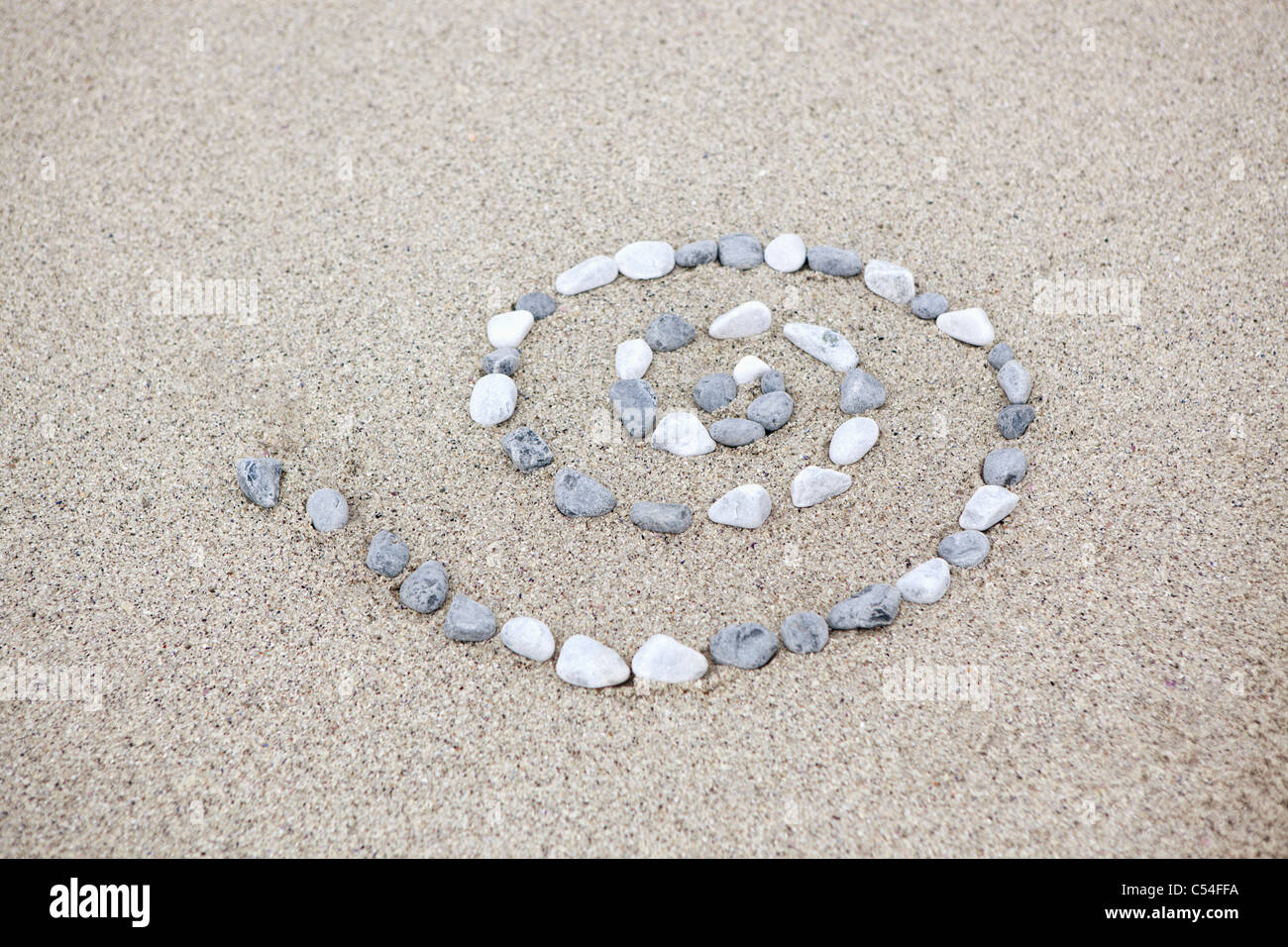 Pebble spiral hi-res stock photography and images - Alamy