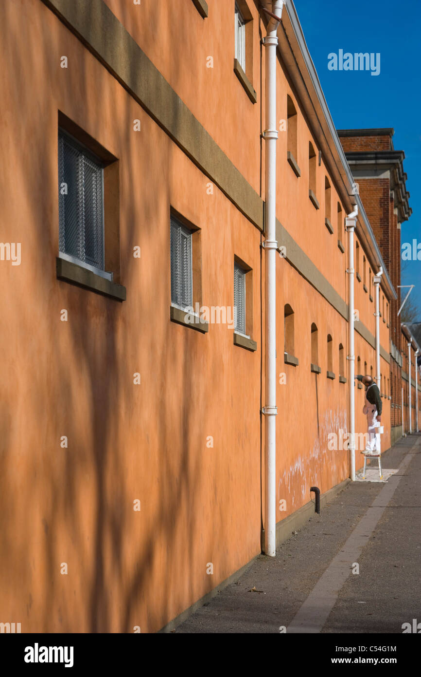 Painting buildings building a city hi-res stock photography and images ...