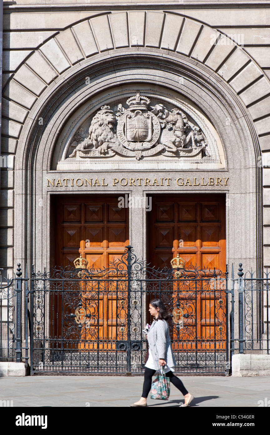 Front facade national portrait gallery hi-res stock photography and ...