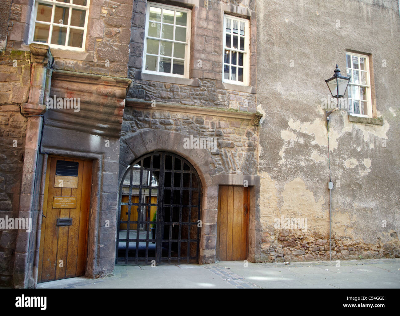 Traditional scottish architecture hi-res stock photography and images ...