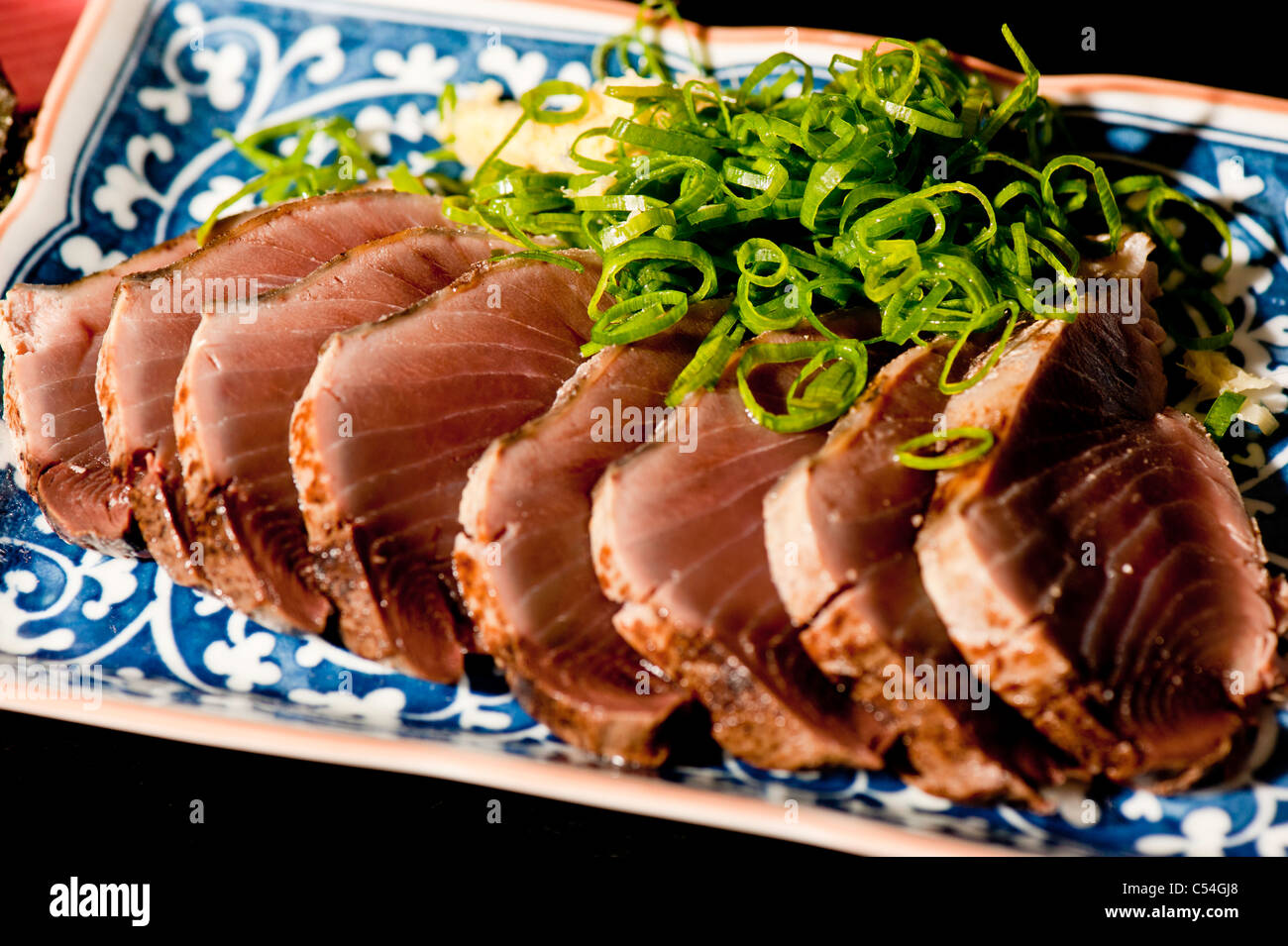 Raw fish table hi-res stock photography and images - Alamy