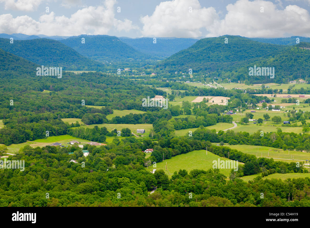 Countryside of Central Kentucky Stock Photo - Alamy