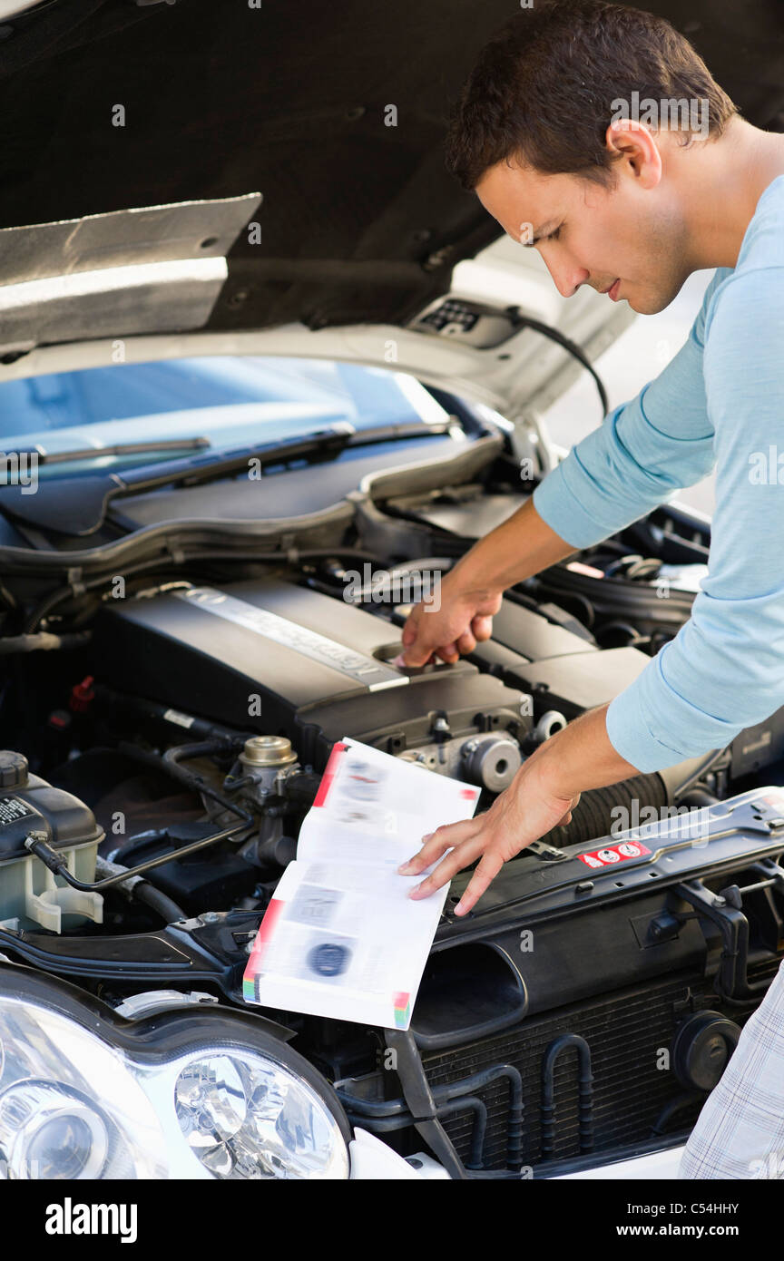 Engine Breakdown High Resolution Stock Photography and Images - Alamy