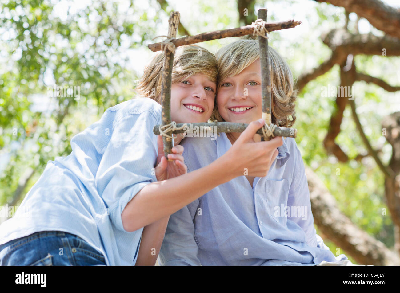 Looking into frame hi-res stock photography and images - Alamy