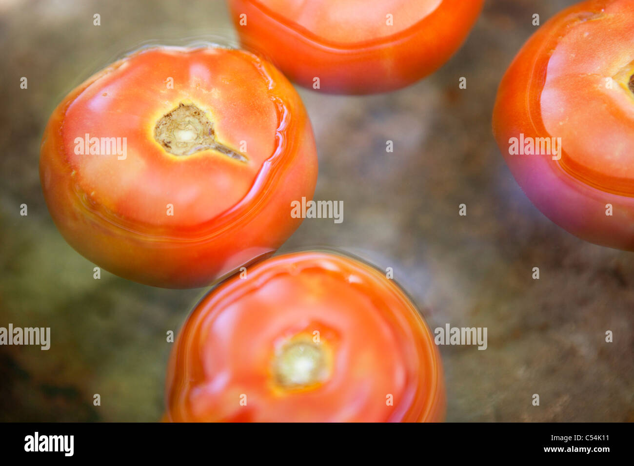 Floating tomatoes hi-res stock photography and images - Alamy