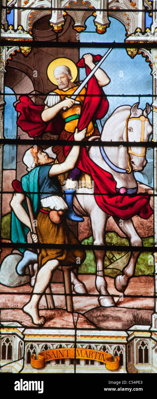 Paris - windowpane from Saint Severin gothic church - st. Martin Stock ...
