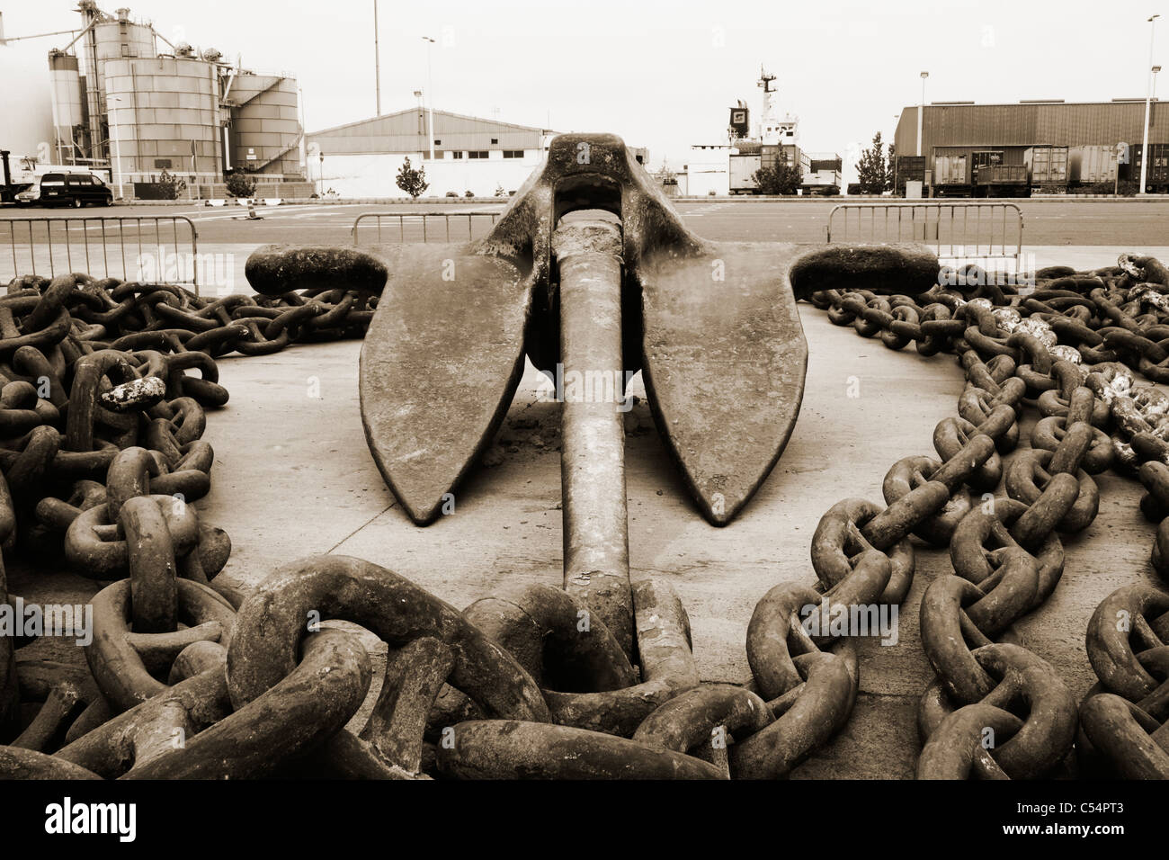 Ship Anchor Chain High Resolution Stock Photography and Images - Alamy