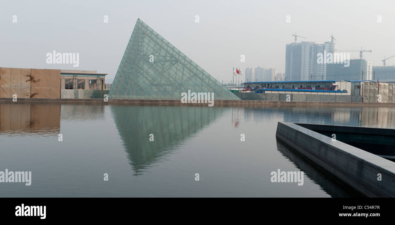 Reflection of a pyramid in water hi-res stock photography and images ...