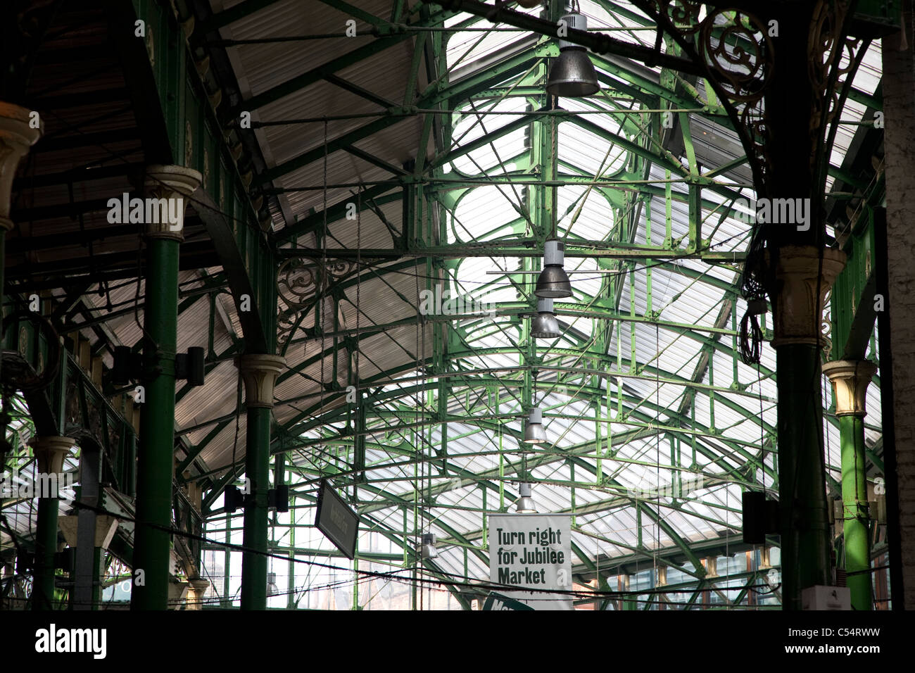 Market building roof hi-res stock photography and images - Alamy
