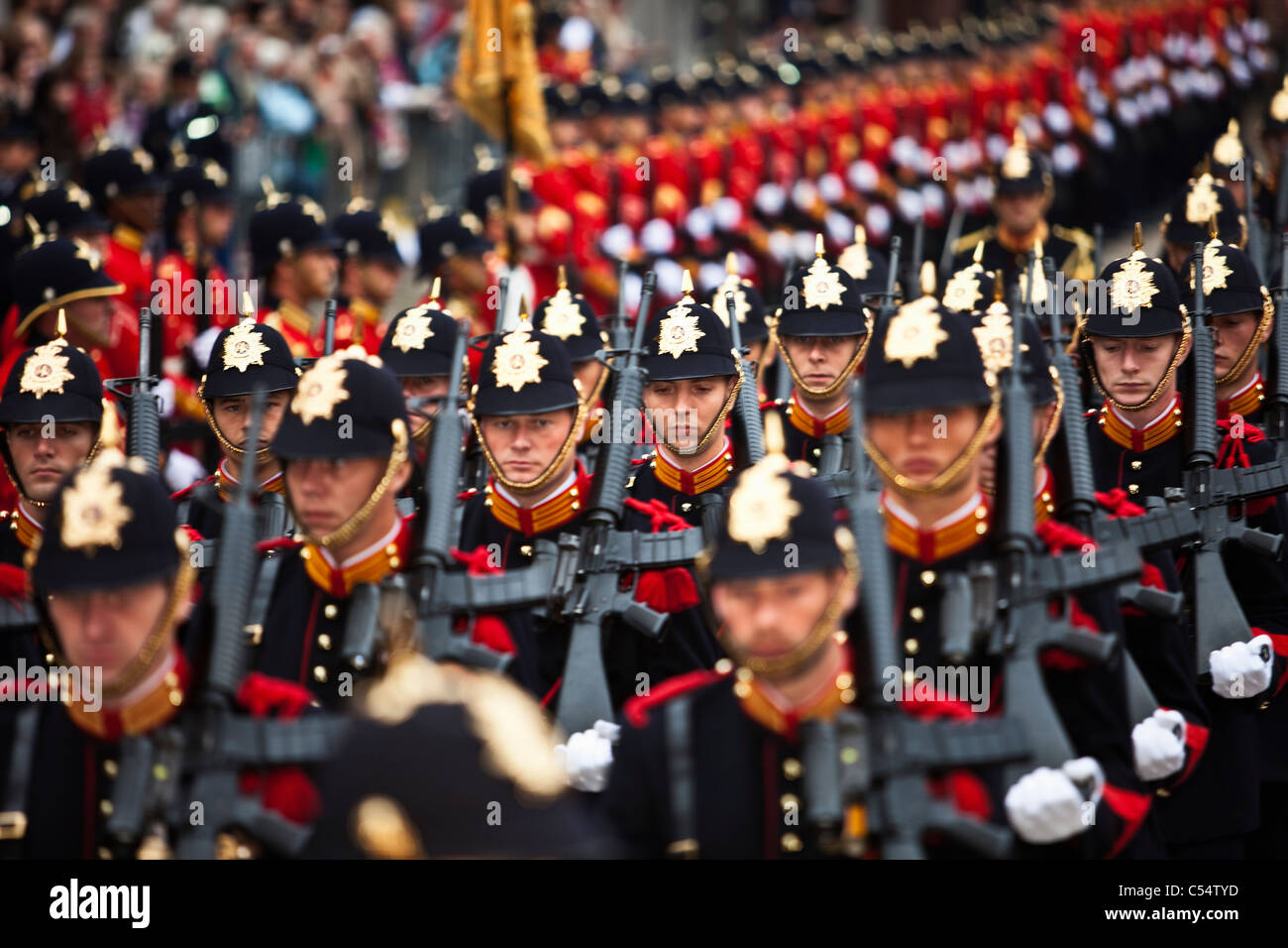 Parade uniform hi-res stock photography and images - Alamy
