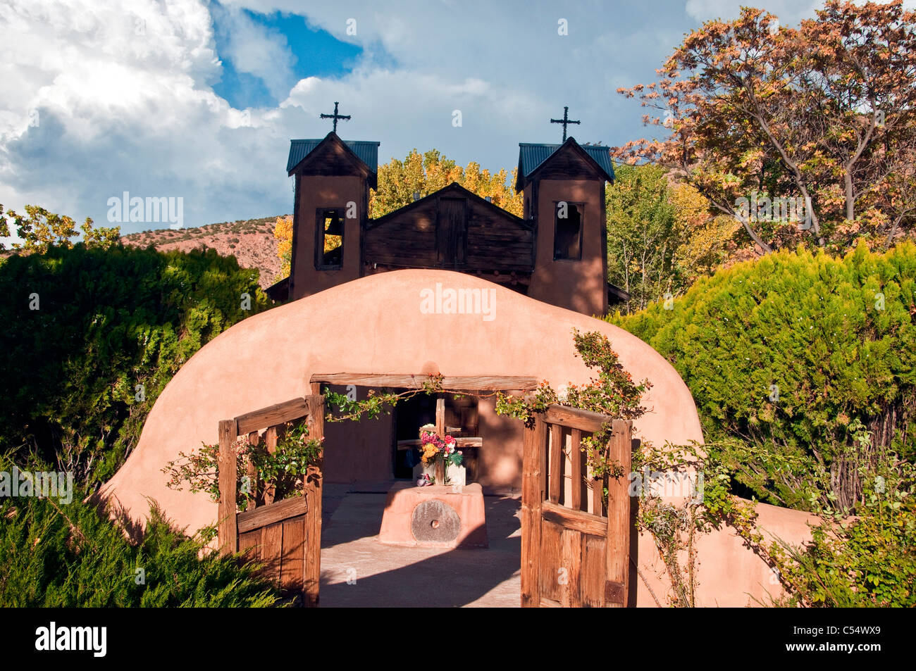 Fe facade church st hi-res stock photography and images - Alamy