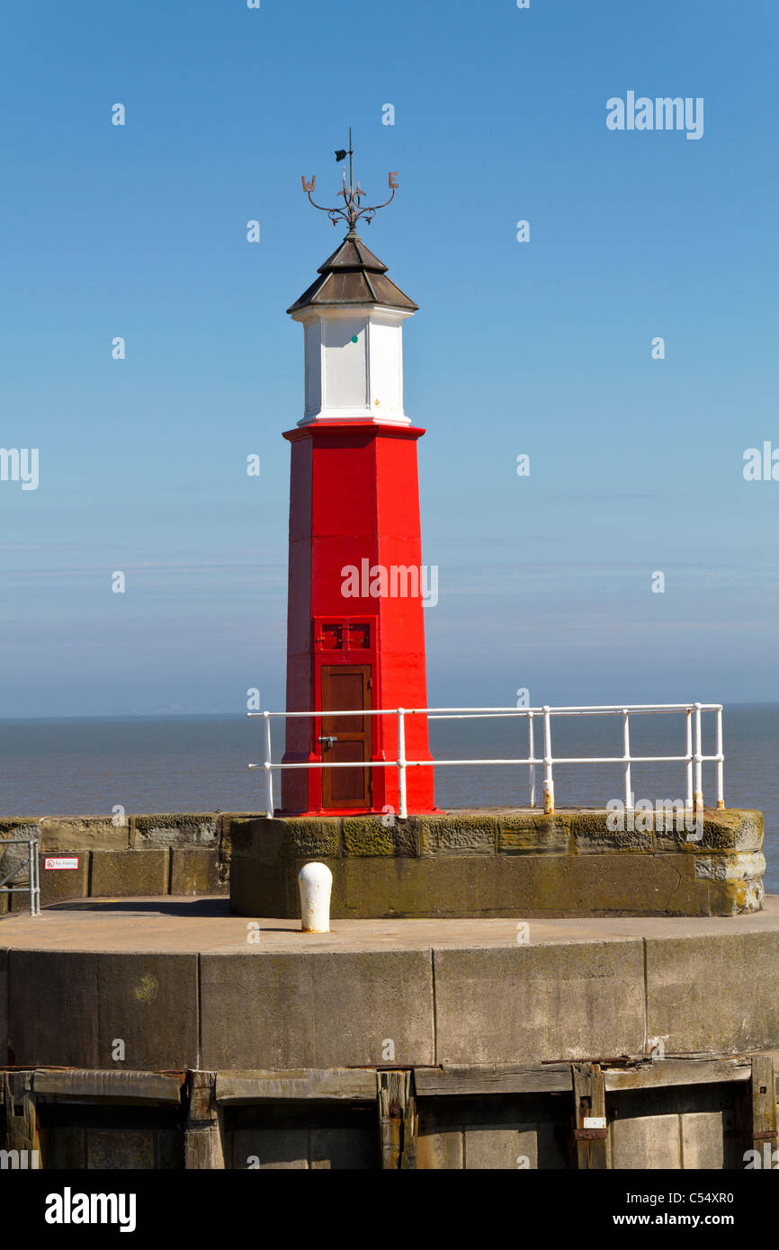 The small lighthouse on the end of the pier wall in Watchet harbour ...