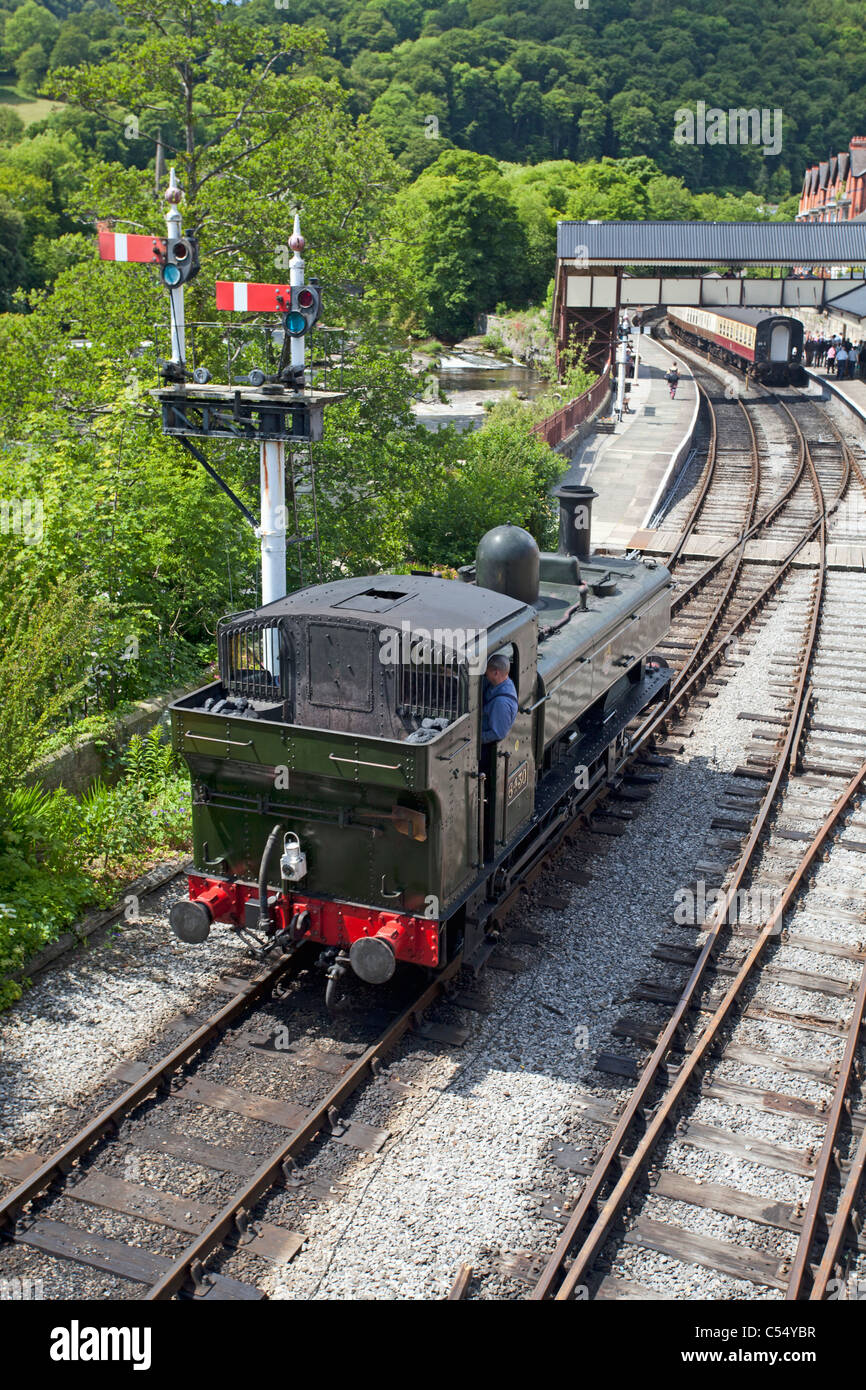 Llangollen Station High Resolution Stock Photography and Images - Alamy