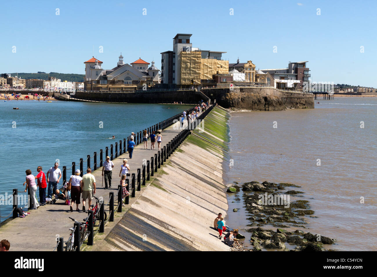 The causeway across Marine Lake Weston Super Mare Stock Photo - Alamy
