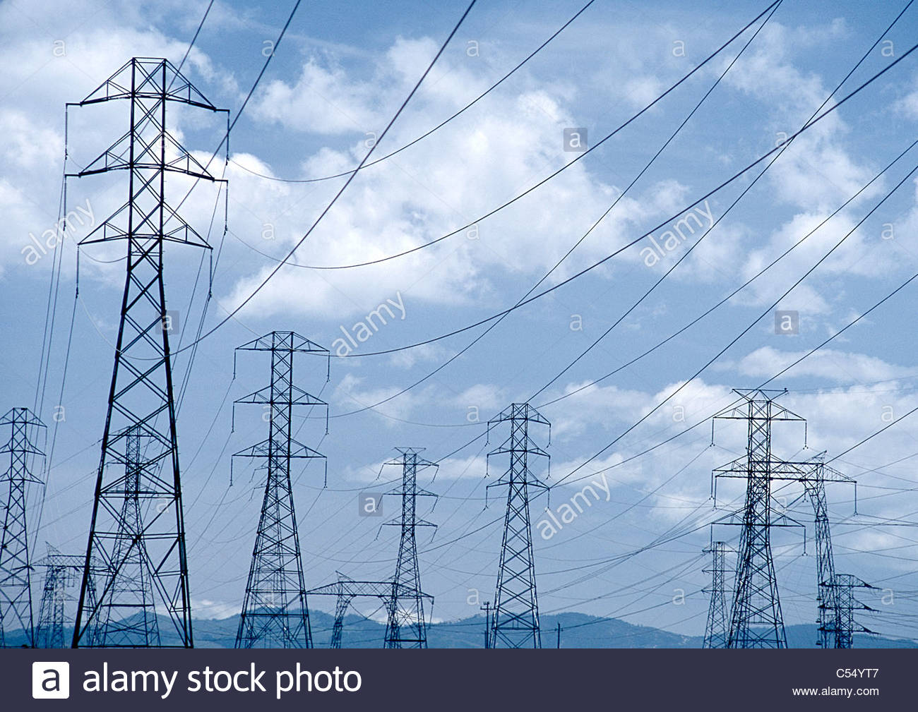 Wires Low Tension Electricity Stock Photos & Wires Low Tension ...