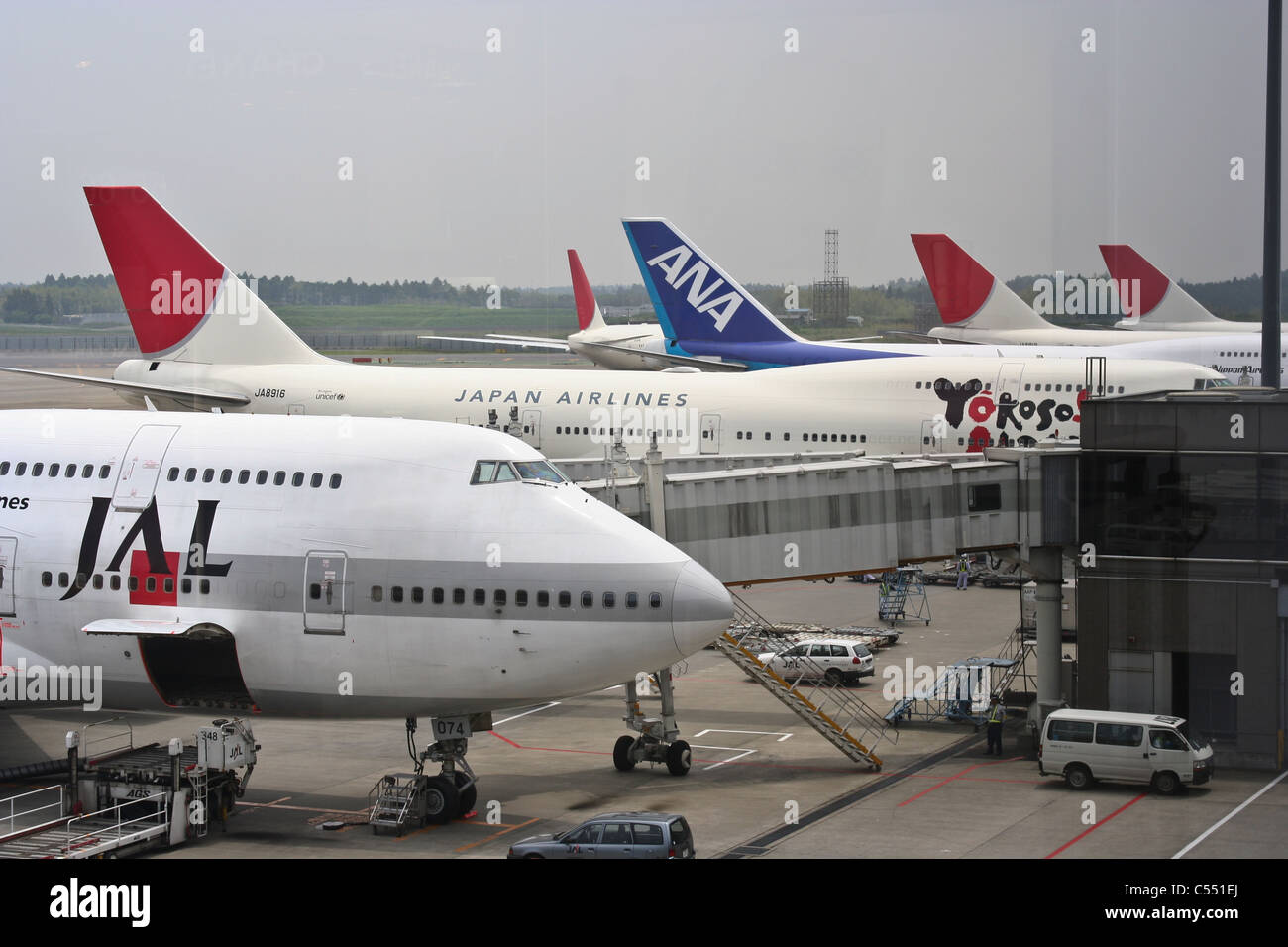 Narita airport Tokyo Japan JAL ANA Plane planes Stock Photo - Alamy
