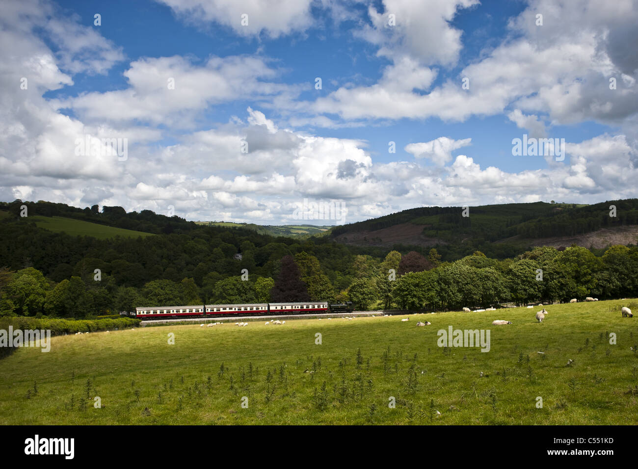 Bodmin parkway station hi-res stock photography and images - Alamy
