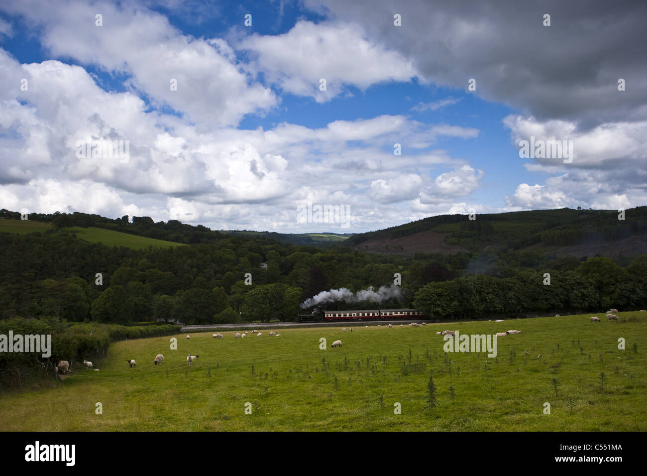 Bodmin parkway station hi-res stock photography and images - Alamy