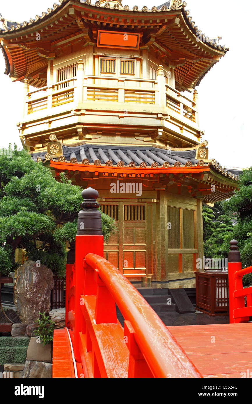 Absolute architecture hi-res stock photography and images - Alamy