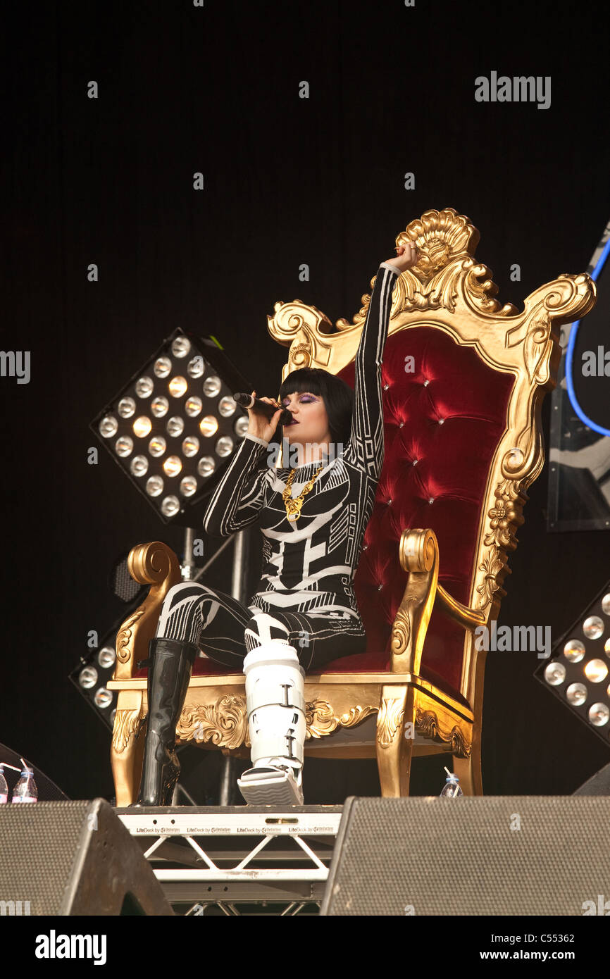 Jessie j hi-res stock photography and images - Alamy