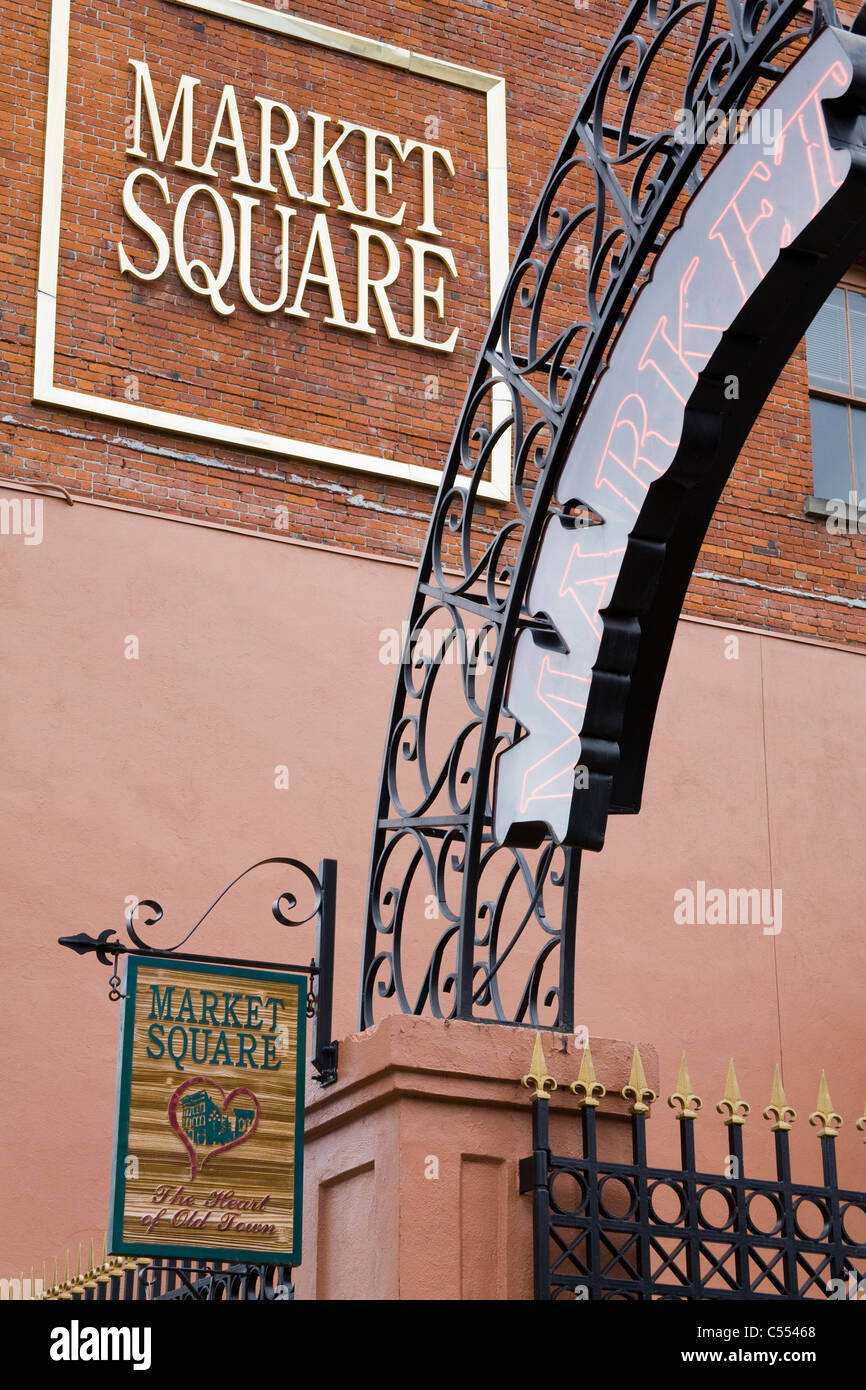 Canada, British Columbia, Vancouver Island, Victoria, Market Square on ...